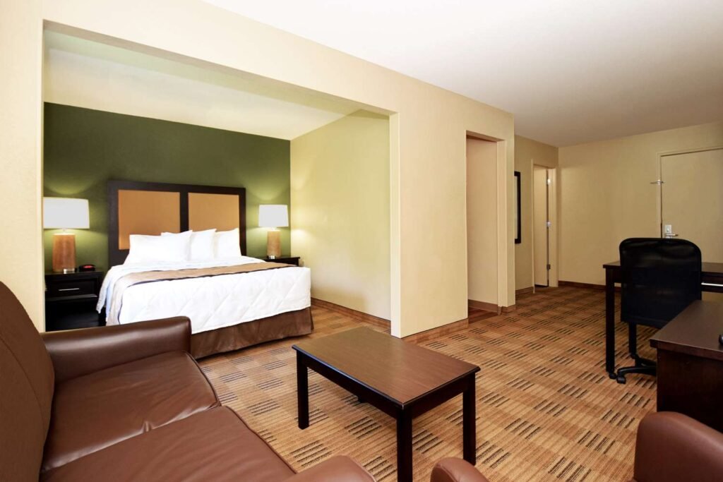 Why Should You Choose An Extended Stay Hotel Suite? - Cities Outlook